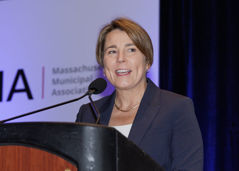 At MMA conference, Gov. Healey stresses commitments to local aid ...